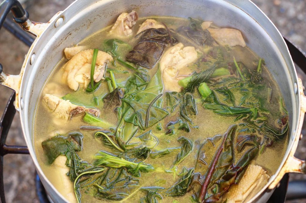 Boiled Chicken w/ Hmong Medicinal Herbs (Tshuaj Hmong hau ntsug Qab ...